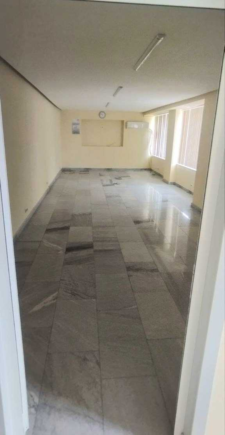 Офис,Аламазар-Сити,4-этаж,445 м²,ресепшен,10 кабинетов,с/у,кухня