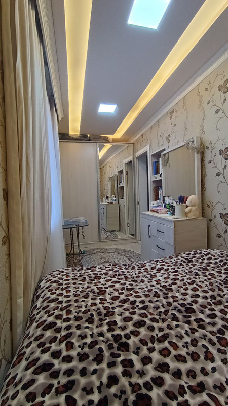 Срочно продаю 1ком кв,переделаную в двух