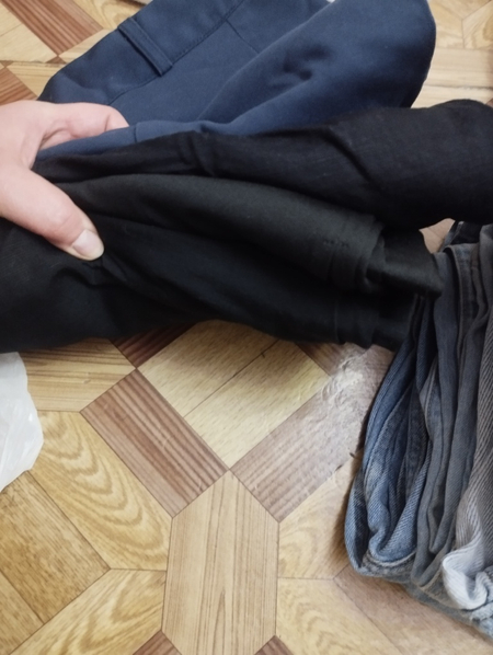 Джинсы и спорт штаны