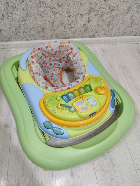 Ходунки. Chicco  б.у