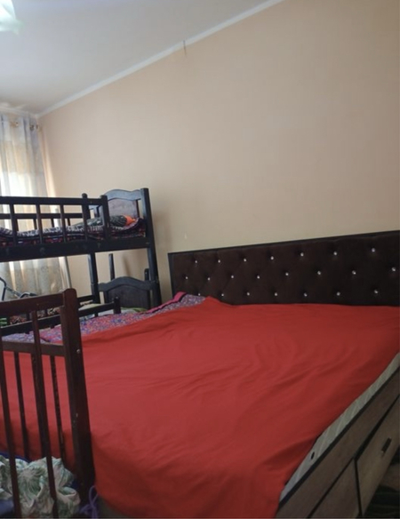 Феруза Продается квартира 3/2/4 балкон 1.5х3 ор-р: школа 205