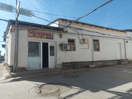 hovli joy mexmon xona uchun zor laqatsiya