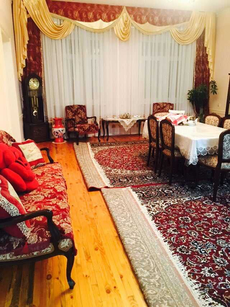Продам 2хэтажный дом махалля Тутзор 12соток 3уровня 6комнат