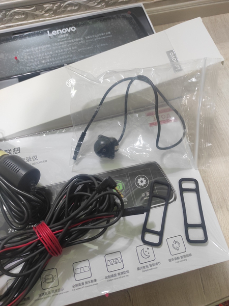 Lenovo videoregistrator . Zudlik bn sotiladi !