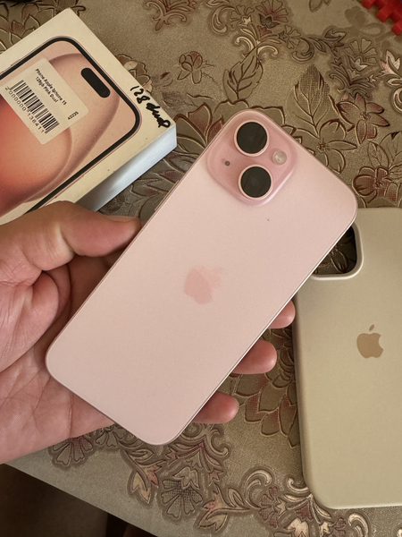 Iphone 15 rose 128G