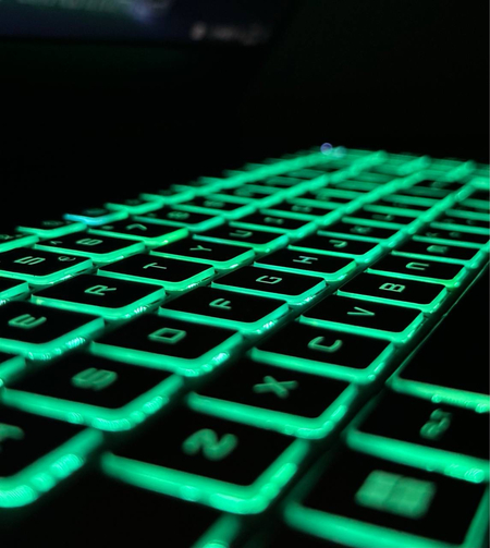 Msi Pulse GL66 Core i5 - 11400H. RTX 3050 4GB. Kuchli ishlar uchun