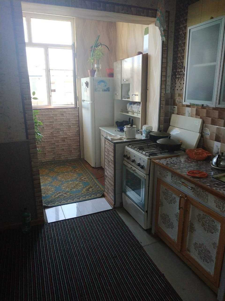 Продам 3-х комнатную в Шайхантахурском р. ул. Ибн Сино. 40 поликлиника
