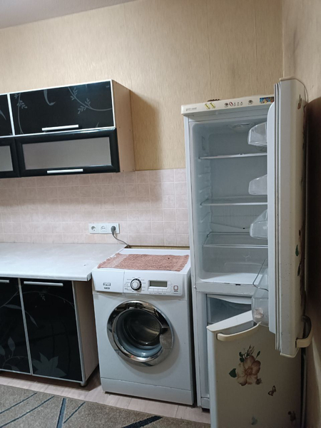 Чилонзор 13-кв фархатскида кв аренда \\n2хона 2/7/9\\n400$ \\nЛюбойига
