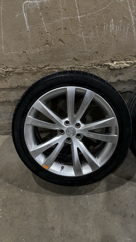 Captiva 4 diska R20 balon charmhoo 275/40