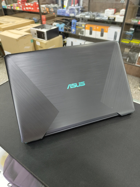 Asus TUF Gaming 15 (R5/8/128/1000/GTX1050)