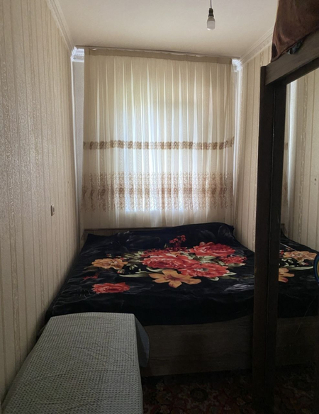 Продаётся на Риёзий 3ком