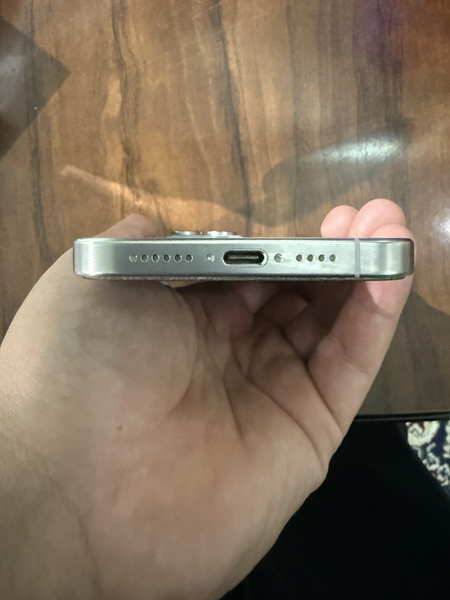 iPhone 15 pro max 264gb