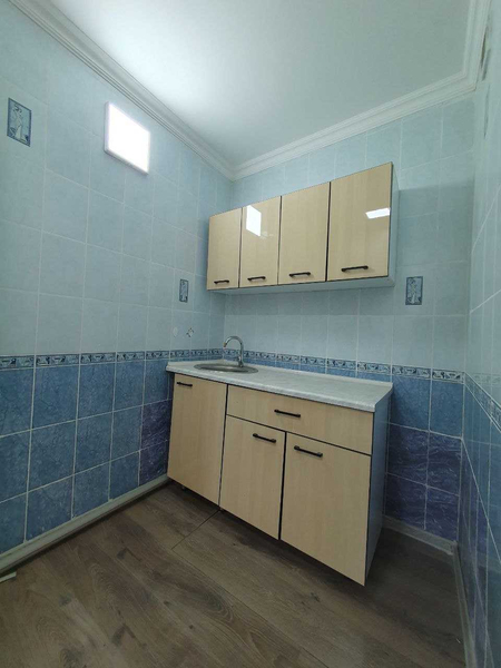 Продаётся 3 комнатная массив Чизельный, Школа №307