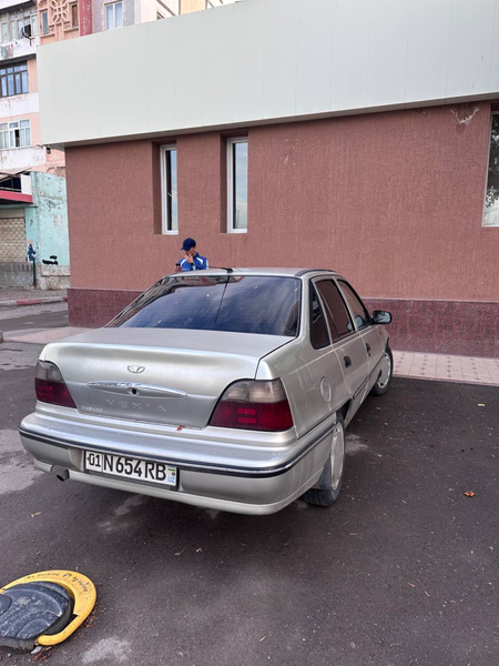 Продается Нексия 1 Сонс матор
