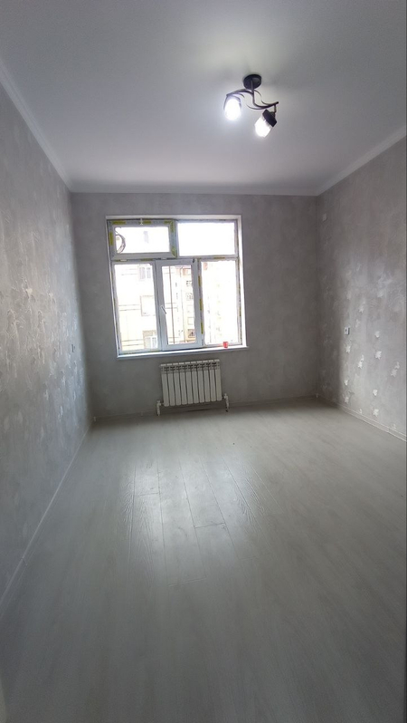 Яшнобод.квартира сотилади 1/2 клинган 45 кв м енги ремонт.5 кават