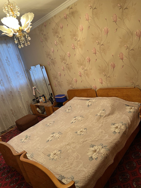 Продам спальный гарнитур