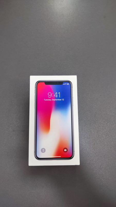 Коробка от I Phone X