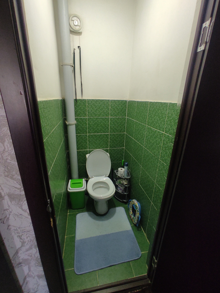Срочно продаю квартиру янгихаётским районе