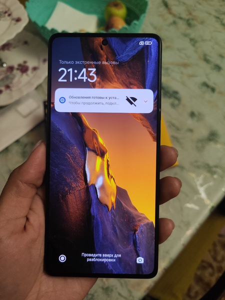 Poco f5 12/256gb