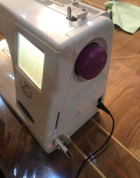 Продаётся вышивальная машинка Janome 350e