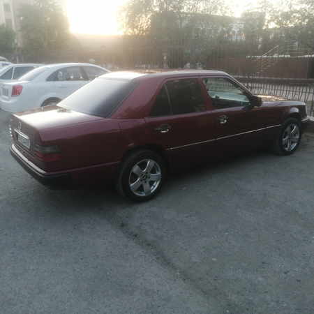 W124 Mercedes benz