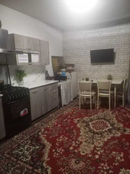 БУМ ижара 4 хона, 2,5 сотих Участка, 8 та Талабларга id sh 775
