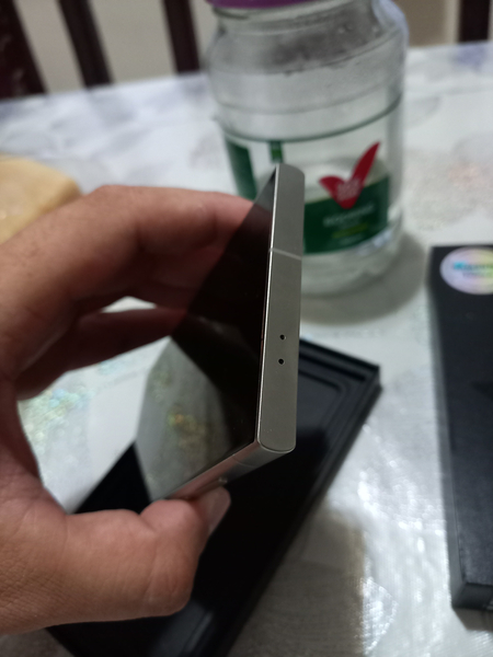 Samsung S24 Ultra 512 Vatnam