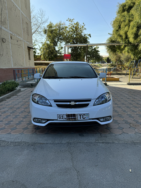 Lacetti Gentra  2023