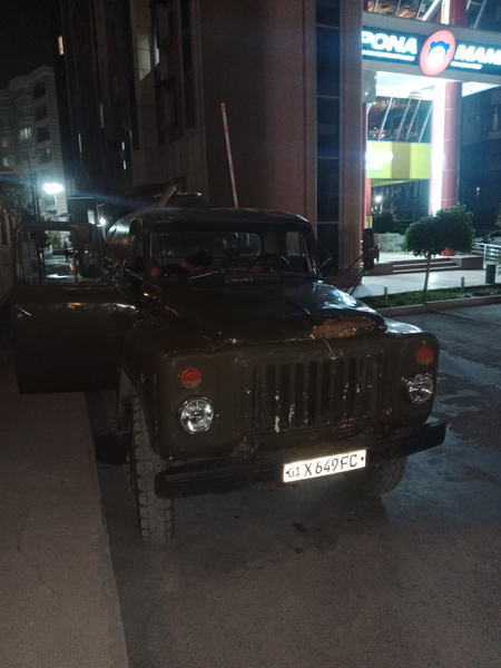 Assenizator gamnavoz Vodovoz hizmati
