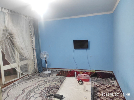 Yakkasaroy tumanida 2 xonali uy sotladi ( Bezmakler) 

Manzil: