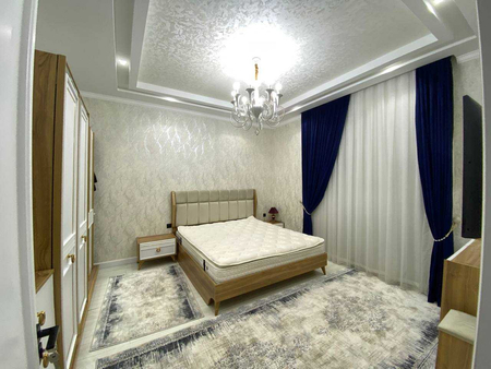 Юнусабад 2 кв 2/2/9 XONSAROY новостройка