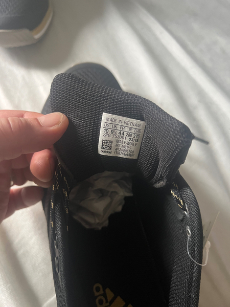 Кроссовки-“ADIDAS”