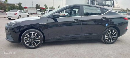 JAC J7 янги авлод седани сотувда акция нархларда