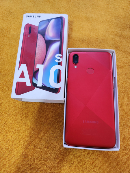 Samsung A10s sotiladi