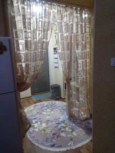 Кушбеги 1в2/7/9, 42м2, Бывш общ, Панель, Студия. Ор-р: Речка Кушбеги