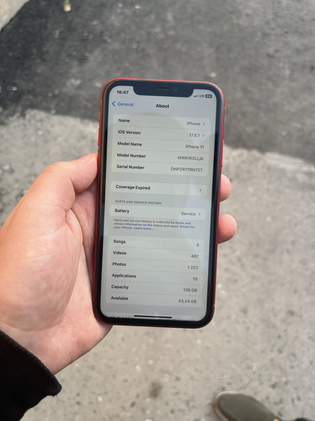 iPhone X в среднем состояние