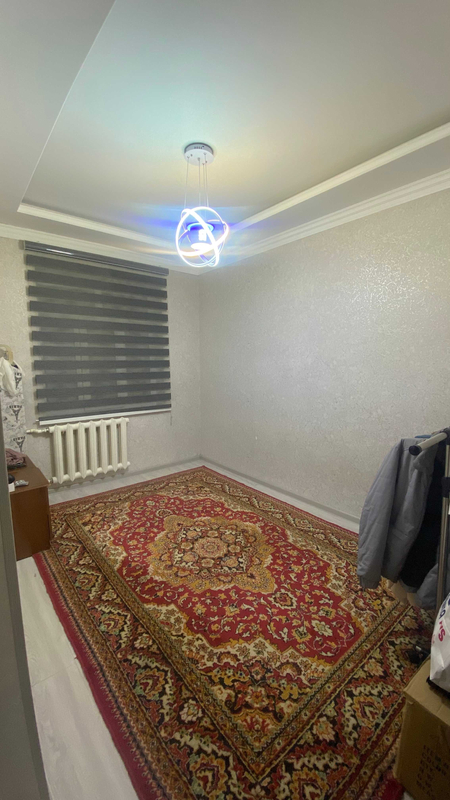 谷 129650 谷 Algoritm Guliston Kvartira sotiladi 3/4/4 70 м²