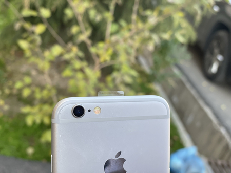 Iphone 6 yengi remontdan chiqqan