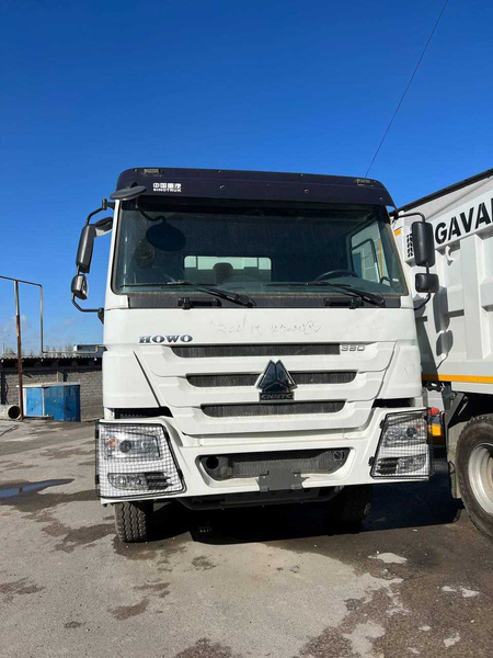 Dizel samosval «HOWO» 6×4
25 t // 20 m³