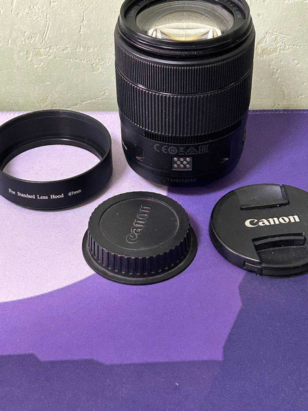 Объектив CANON ZOOM LENS EF-S 18-135 mm 1:3,5 - 5,6 IS USM