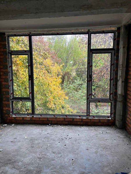 Изготовление на заказ окон и дверей качественно и в срок.