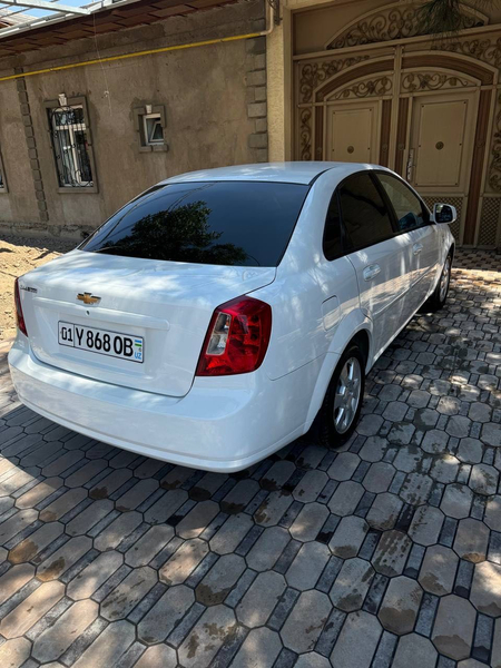 Oq avtomat Jentra 22-23 sotiladi