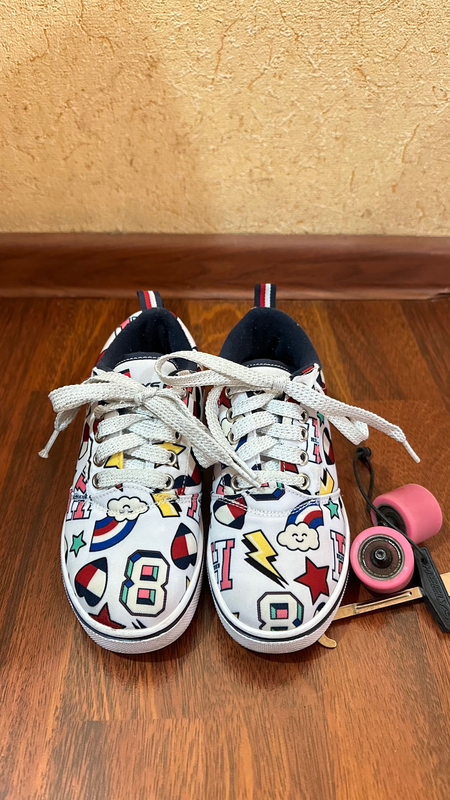 Кеды детские с колесиками Heelys размер 33/34.