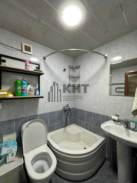 Сдаётся помещения 62 м2 Яккасарайский район ТЦ Next