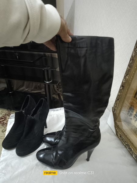 Продам 38 размер обувь женская