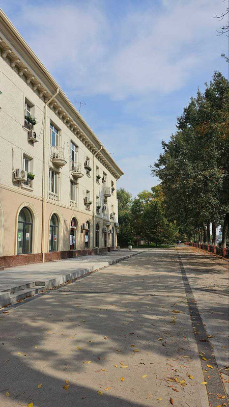 Продаю квартиру напротив дипломатии 2/3/3