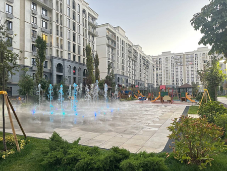 Продаю всою Квартира в новостройка ЖК НРГ М.Улугбек 150м2 на 3 ом этаж