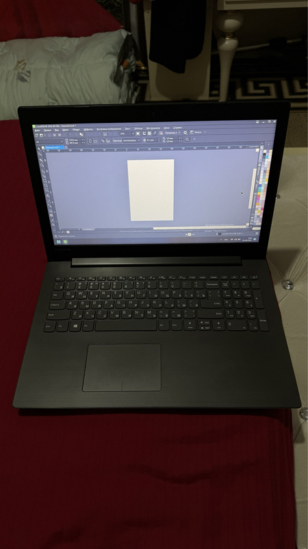 СРОЧНО продаётся ноутбук Lenovo