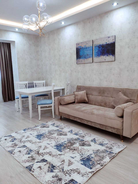 Чистая 2-х комнатная квартира на Горьком! 2/3/5 50 м²!