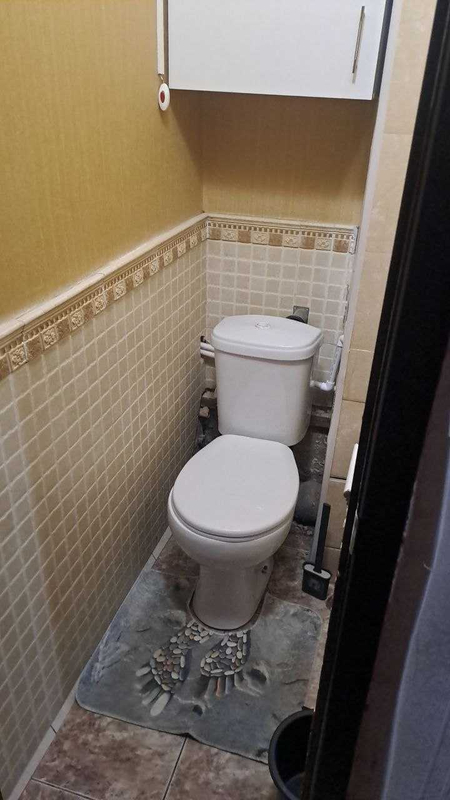Kvartira sotiladi 3 etaj 2xonali 3 xona qilingan